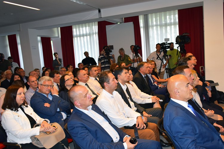 Državna geodetska uprava - Svečano puštanje u rad portala Katastar.hr